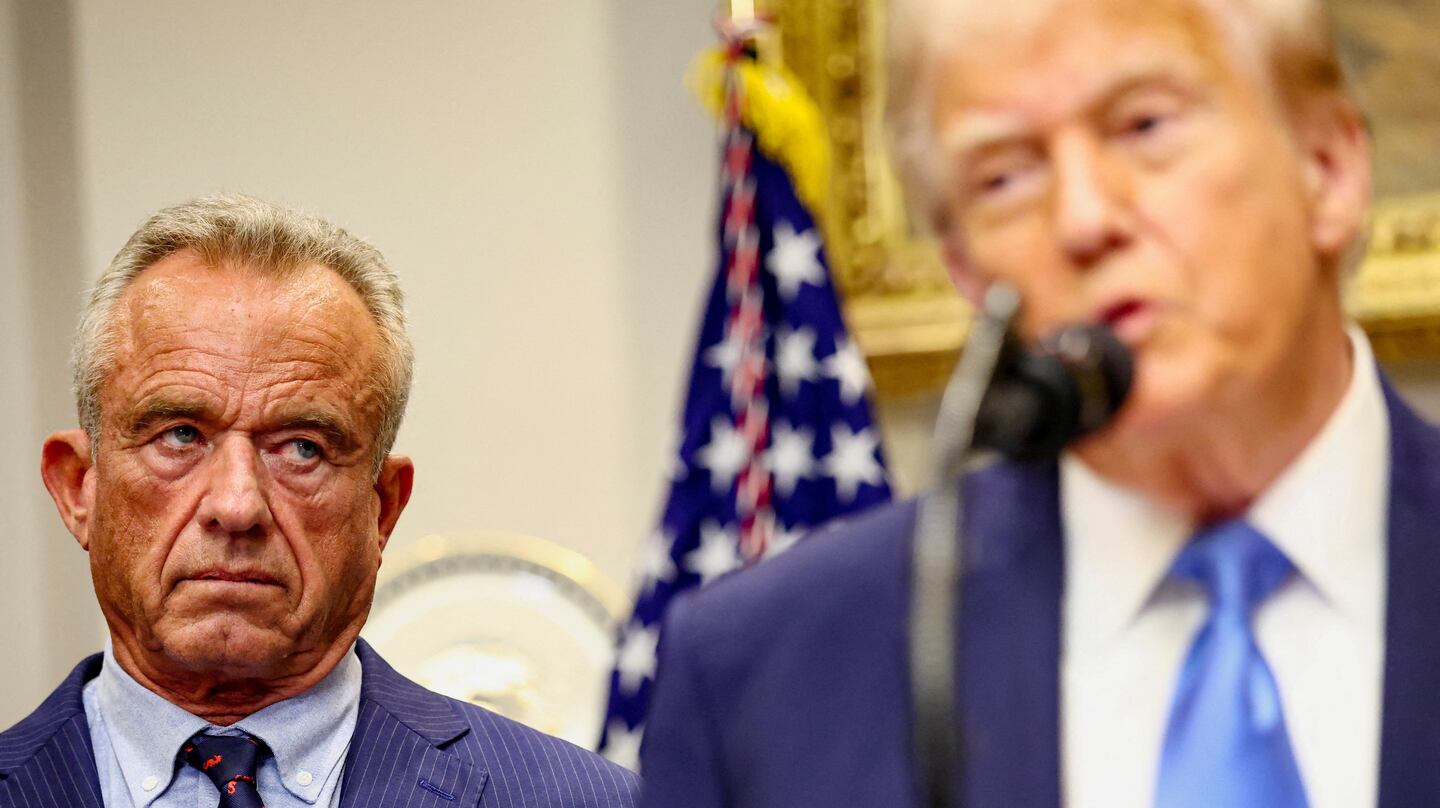 Fox News Host Laura Ingraham Warns Donald Trump How His Medical Advice ...