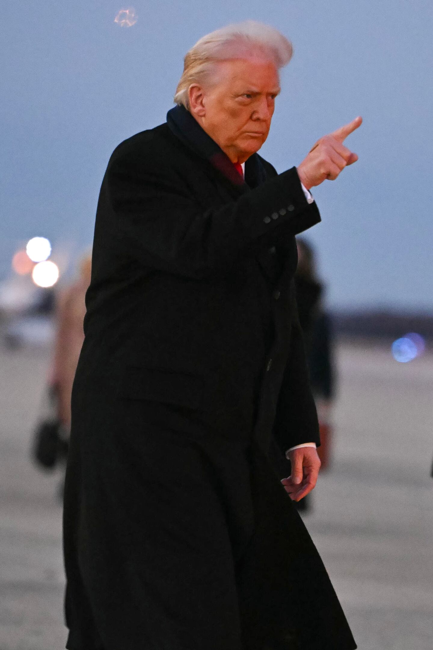 Trump’s Now Been Covering His Hand With a Bandage for a Full Week
