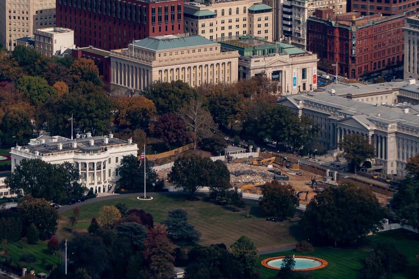 New Photos Show East Wing Reduced to Twisted Metal by Trump