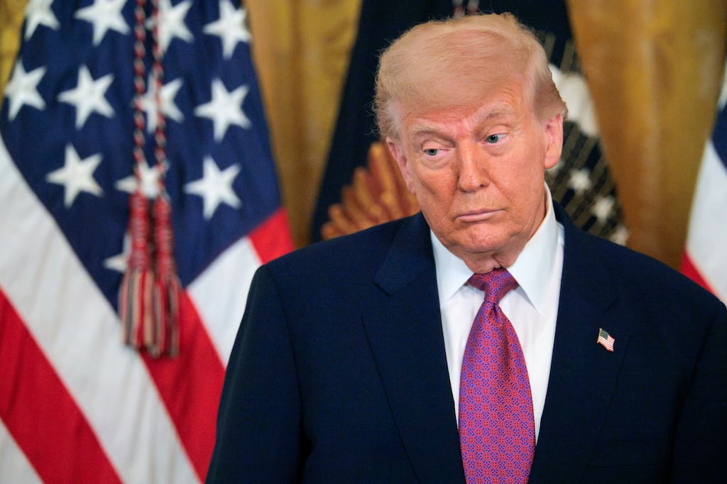 Comedian Dave Smith Apologizes for Supporting Donald Trump: ‘A Bad ...