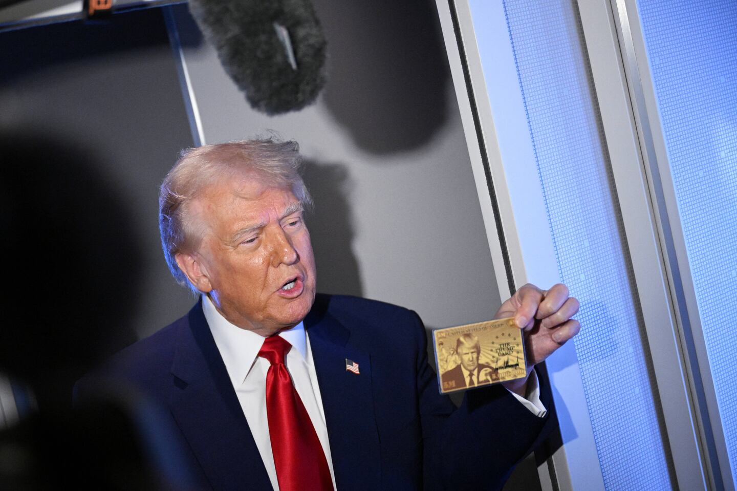 Lawyers Warn Wealthy Clients Away From President Donald Trump’s Gold ...