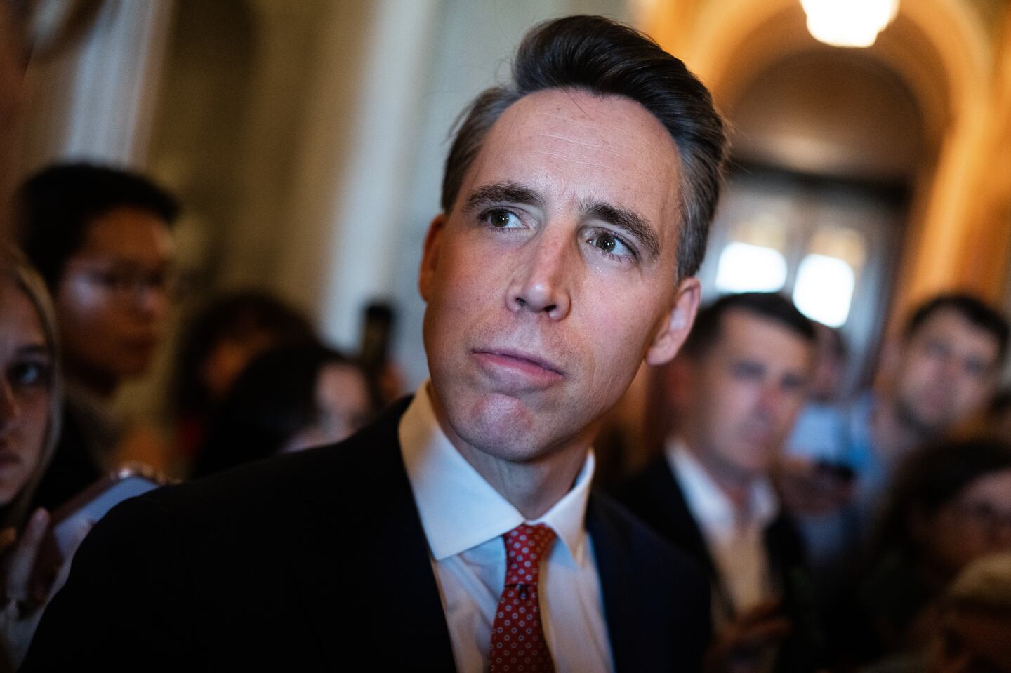 White House Rages at MAGA Sen. Josh Hawley Over Anti-JD Vance Plot
