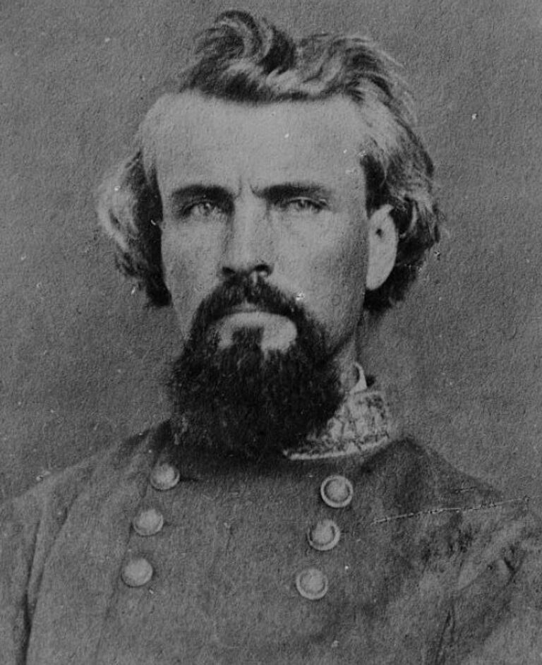 The Nathan Bedford Forrest Equestrian Statue in Tennessee Is the Most ...