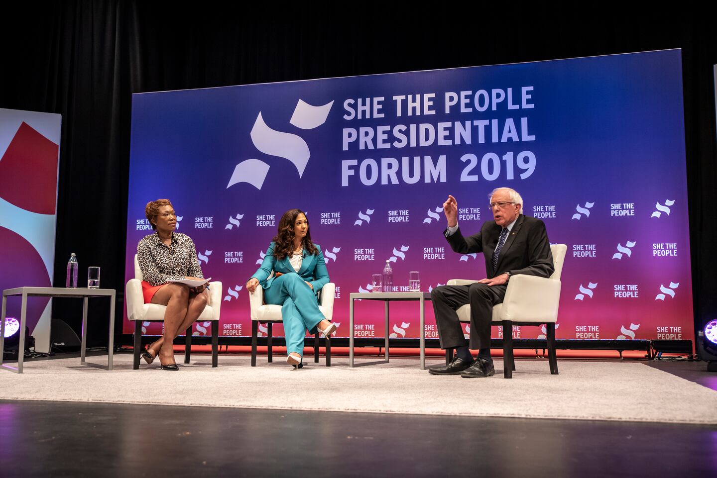 Ex-Staffers: Bernie ‘Struggles’ With Women’s Issues