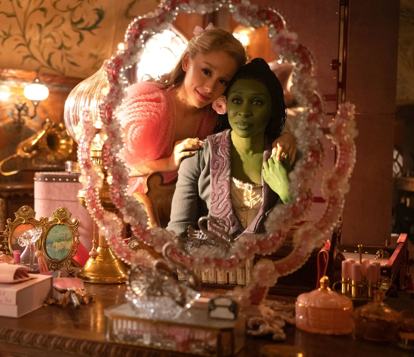 Thanksgiving TV and Movie Guide: The Best Shows and Films to Watch