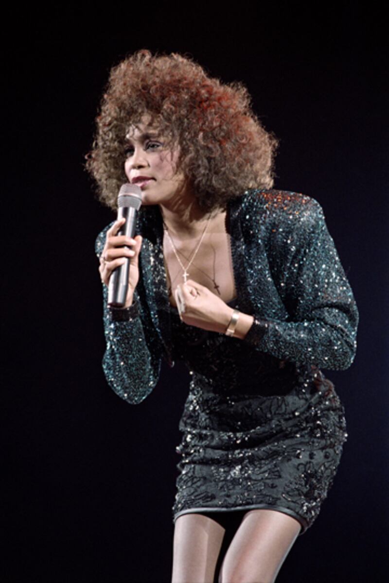 Whitney Houston Dies at 48 (Photos)