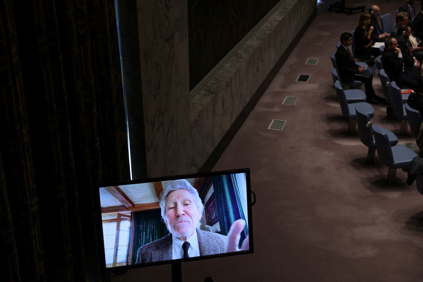 Roger Waters Is Not Helping to Bring Peace to Ukraine