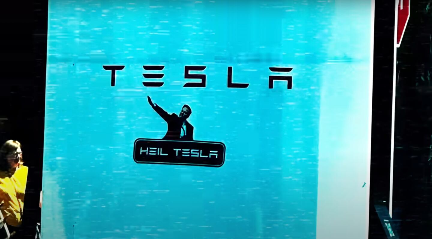 Neil Young Music Video Flames Elon Musk: ‘Heil Tesla’