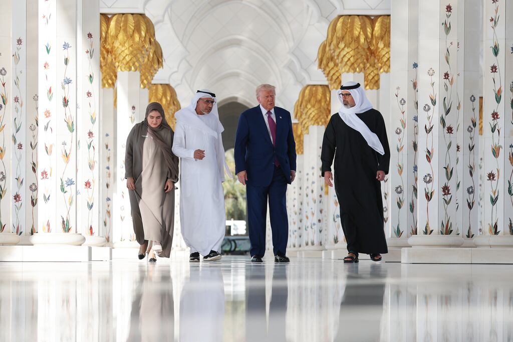 Trump Praises ‘Incredible Culture’ of Islam While Touring Sheikh Zayed ...