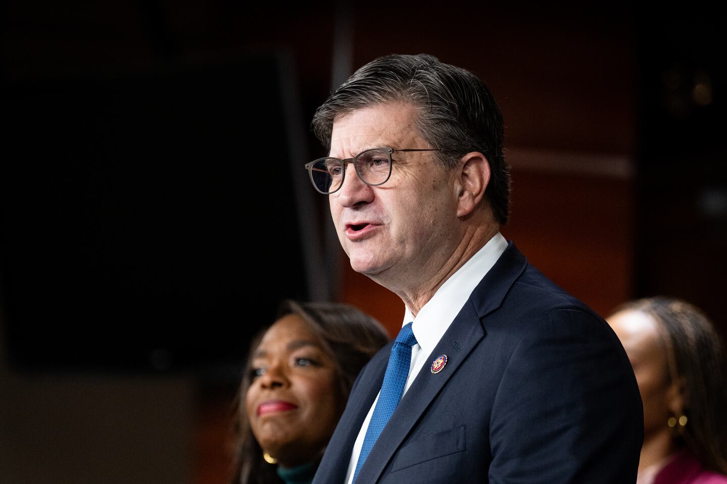 Dems Line Up to Impeach ICE Barbie for Renee Good’s Killing