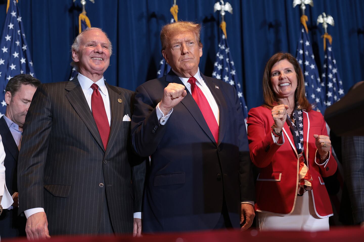 Trump Keeps Dominating Primaries While Getting Crushed in Court