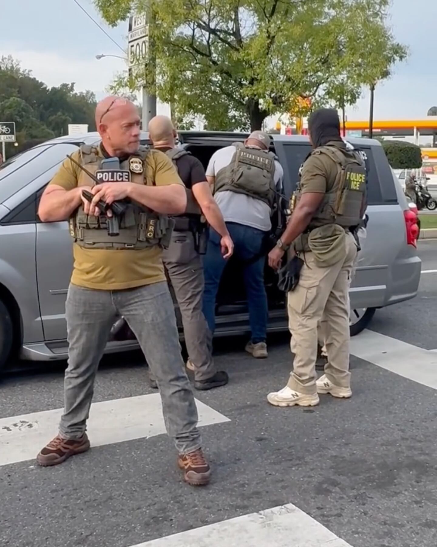 ICE Agent Drops Gun and Levels It at Shocked Rush-Hour Crowd