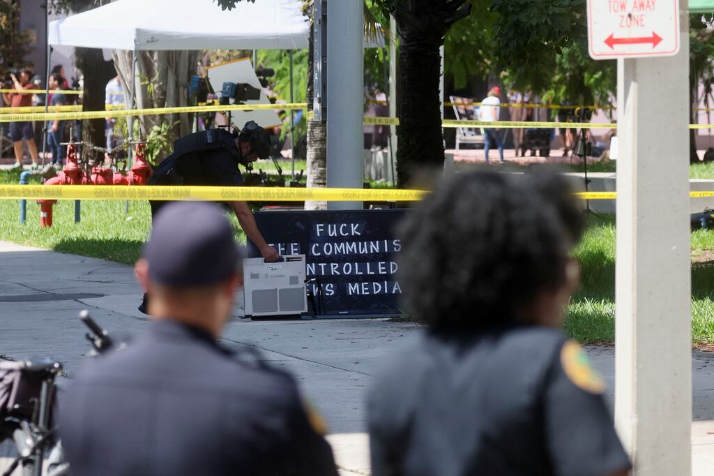 Trump Indictment: He Wanted Courthouse Protests but Instead Got MAGA ...