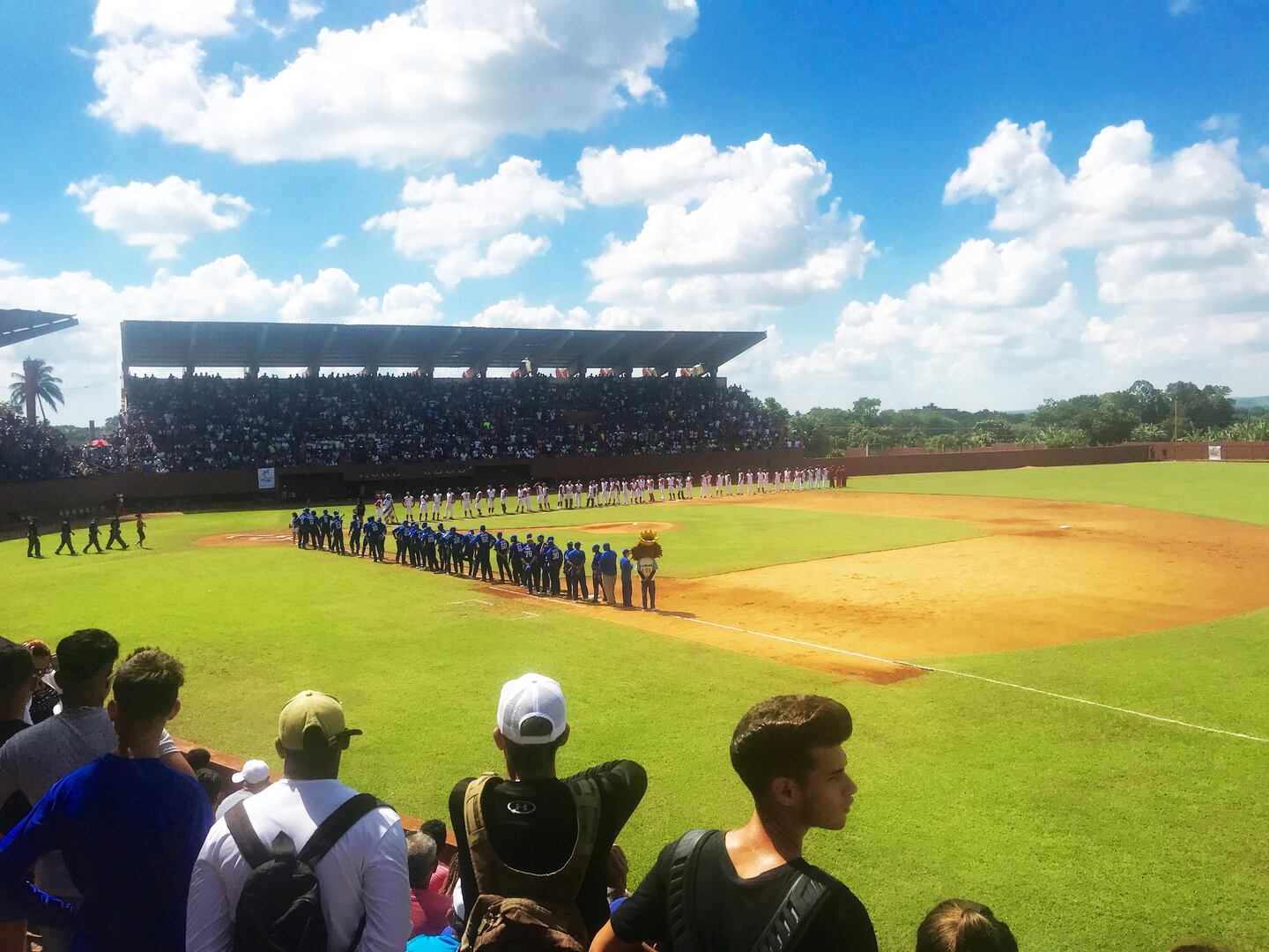 How to Catch a Baseball Game in Cuba? Be Relentless