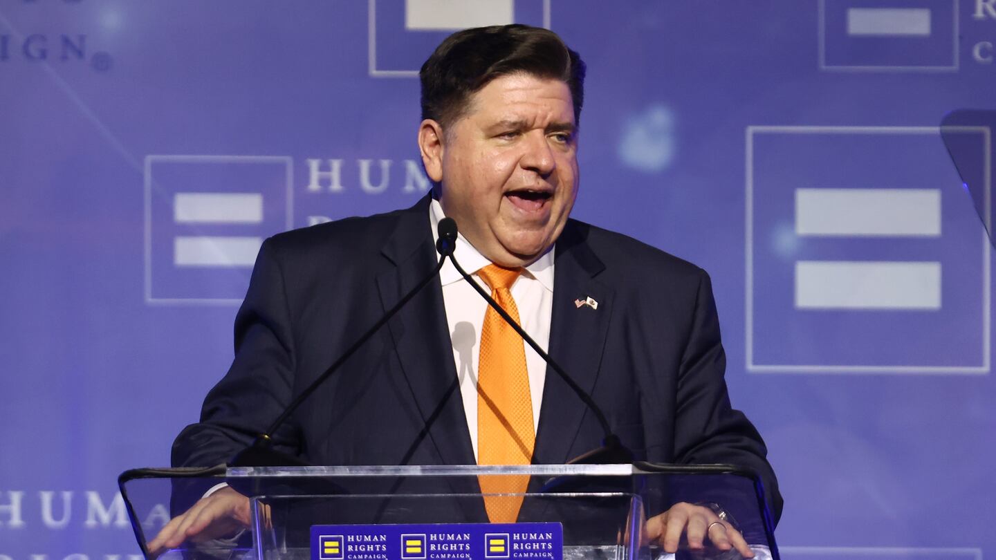 Trump, 224 Lbs., With Cankles, Says Dem Governor Should Spend More Time ...