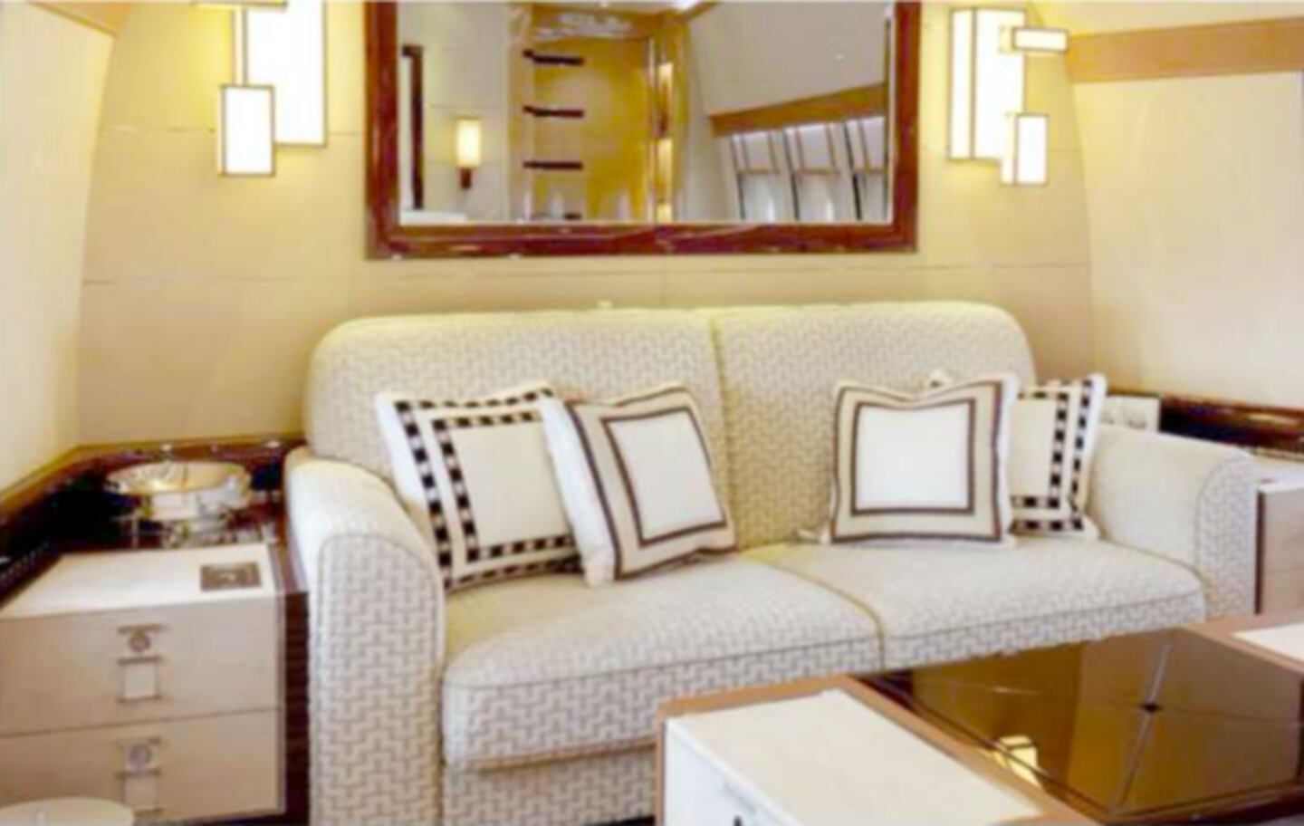 Look Inside Donald Trump’s ‘Flying Palace’ Air Force One Gifted by Qatar