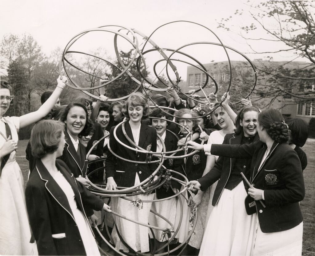 Seven Sisters Style (Photos)