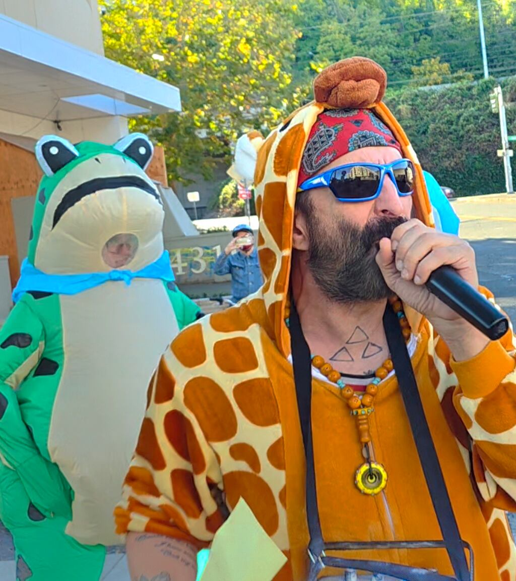 Comedian Vows to Sue Over His Portland ICE Arrest While Dressed as a ...