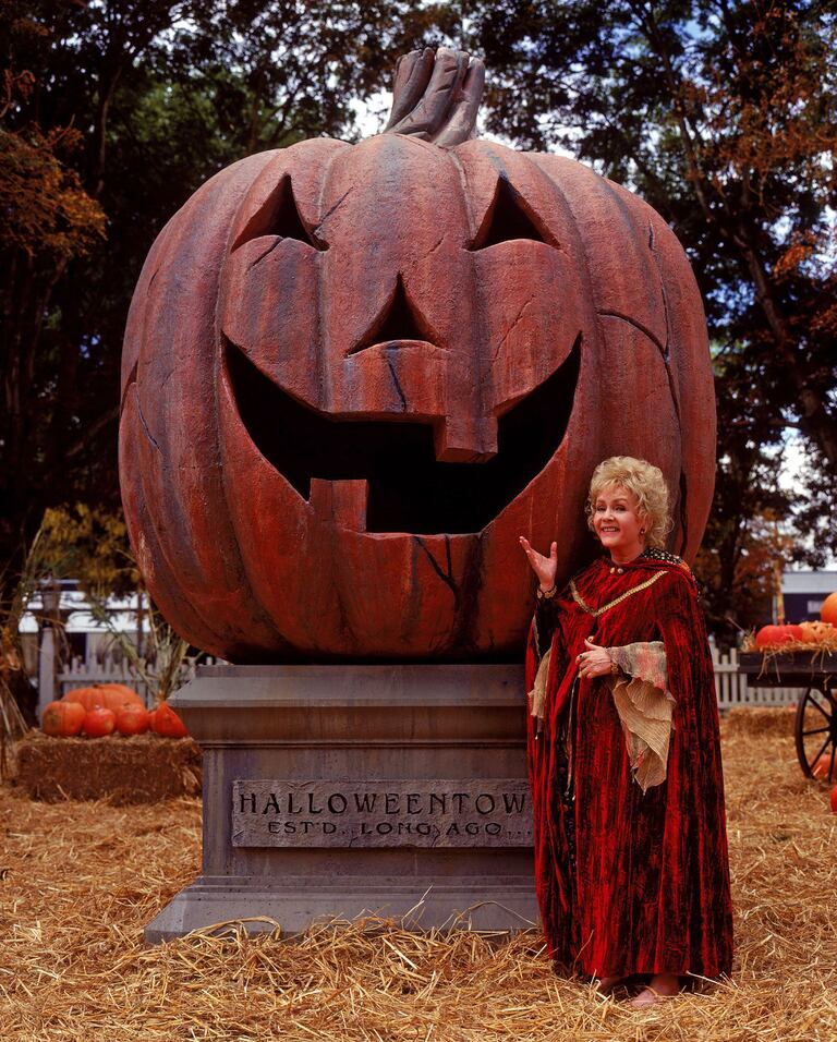 ‘Halloweentown’: Disney Channel Movie and Its Magical Fandom Turns 25