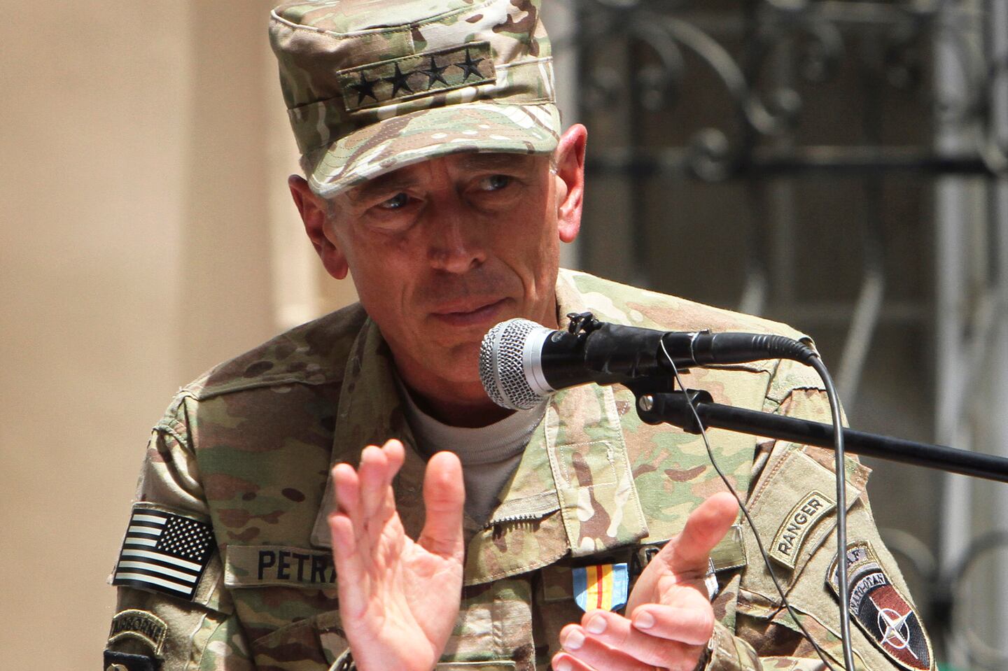 Paula Broadwell, Eric Cantor & More: Who’s Who in the Petraeus Scandal ...