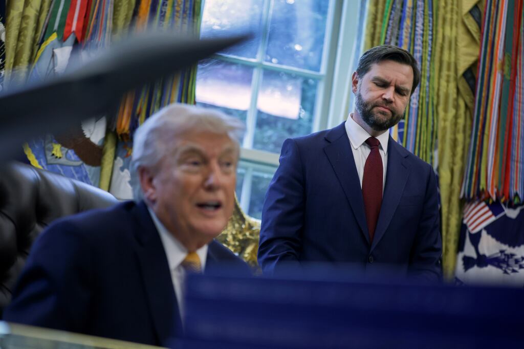 Trump Is Secretly Bad-Mouthing Vance for Saving Face on War