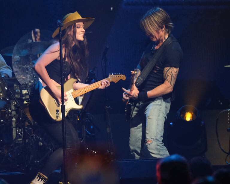 Keith Urban’s Guitarist Maggie Baugh Finally Reveals Big Announcement