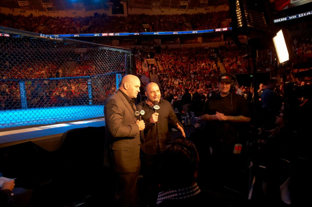 Joe Rogan MMA And Podcast Star Will Host Donald Trump Friday