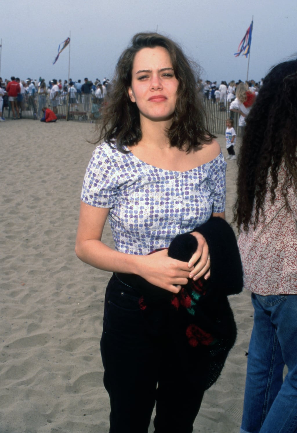 Anthony Kiedis Apologized After Sending 17-Year-Old Ione Skye to ...