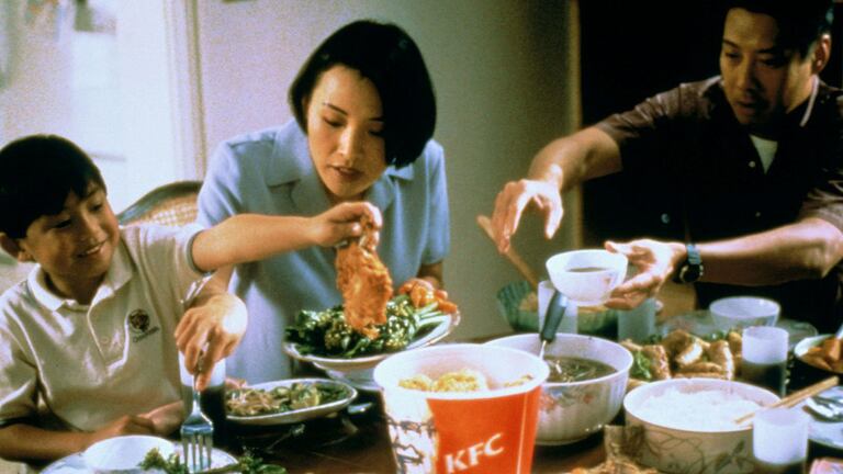 ‘What’s Cooking’ Is the Best Thanksgiving Movie You’ve Probably Never ...