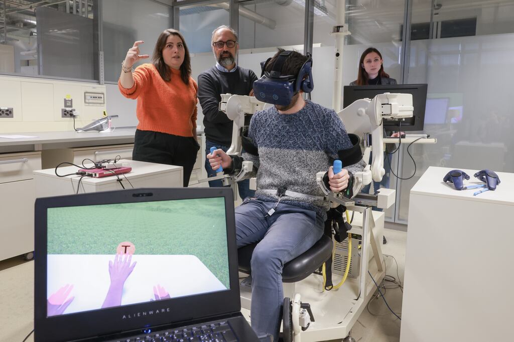 These Scientists Successfully Tested a Robotic Third Arm