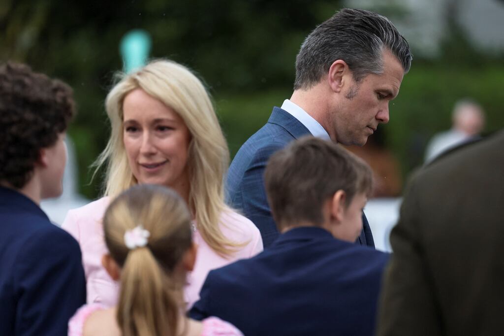 Who Is Pete Hegseth’s Wife Jennifer Rauchet, Star of His New War Plan ...