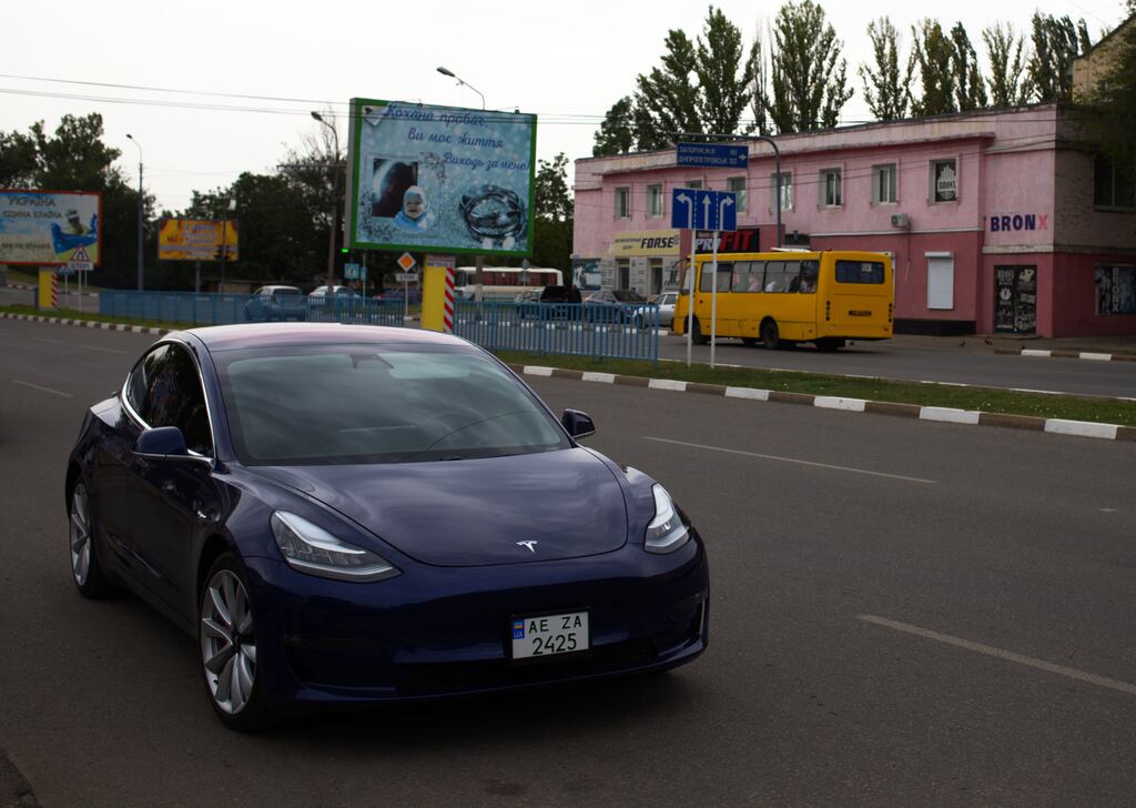 Ukrainian City of Nikopol Gets Front Row Seat to Russian Attacks From ...