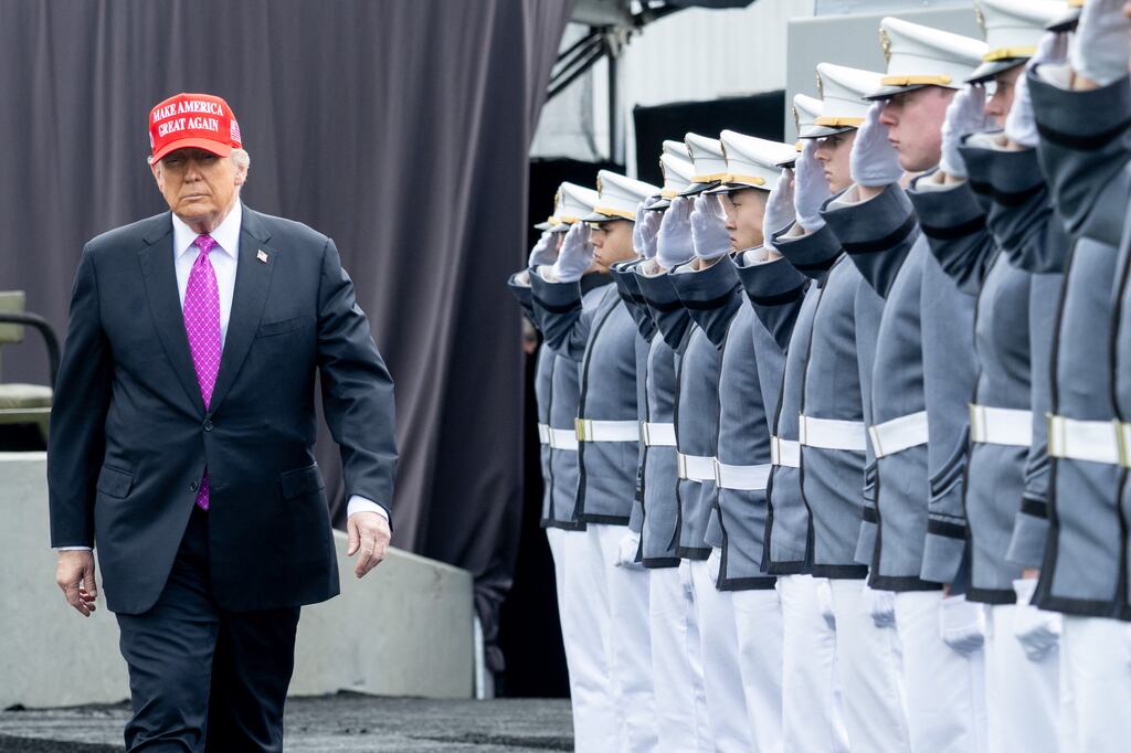Draft-Dodging ‘Peace President’ Now Wants 18-Year-Old Boys Registered ...