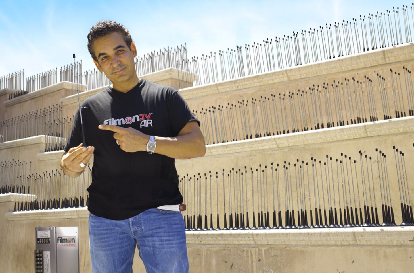 Disgraced ‘Billionaire’ Alki David Says He Faked His Way Onto the Rich ...