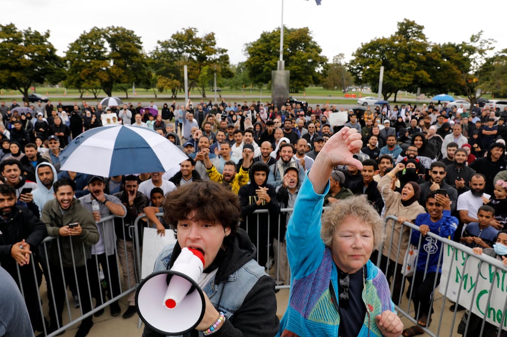 Unruly Anti-LGBT Protesters Shut Down Dearborn Public School District ...