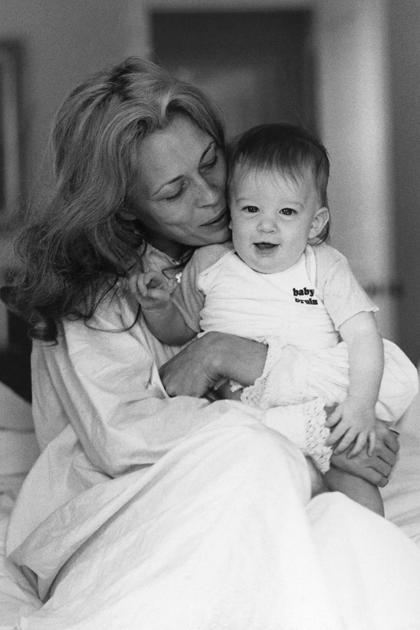 Faye Dunaway Documentary Calls Her ‘Scary’ and ‘Frightening’
