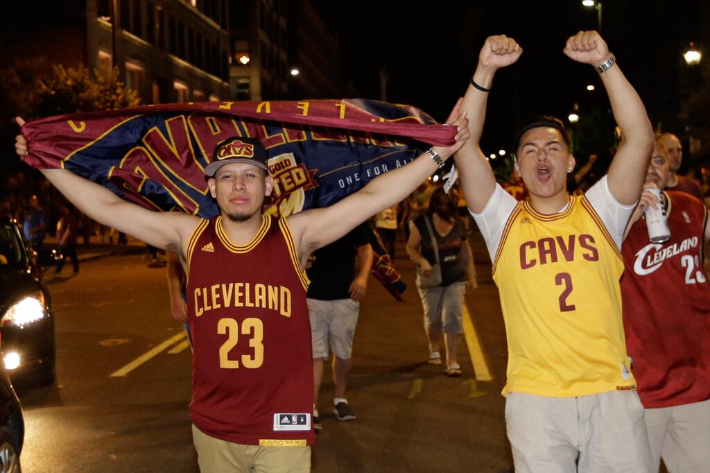 Cleveland Celebrates Cavaliers Win (PHOTOS)