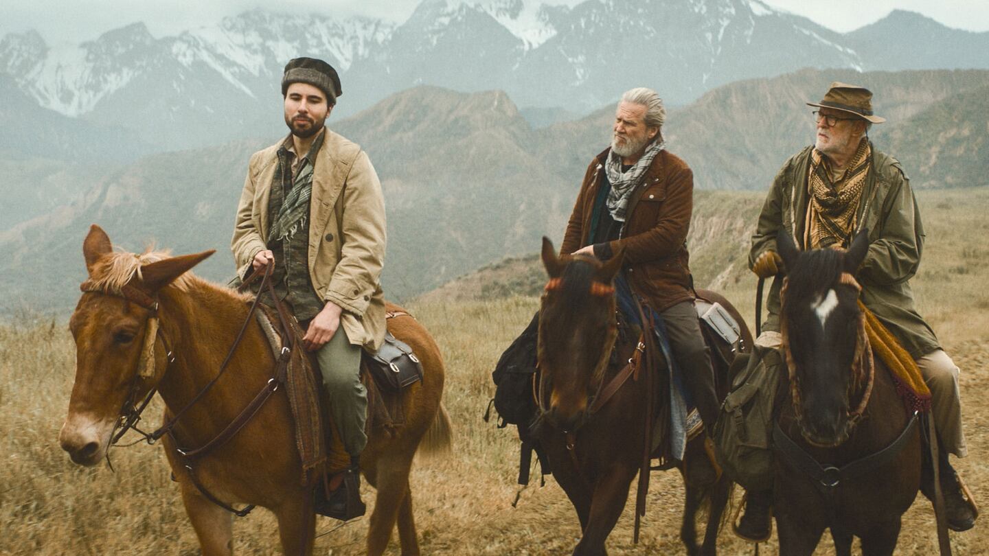 ‘The Old Man’ Season 2 Review: Jeff Bridges Show Already Feels Geriatric