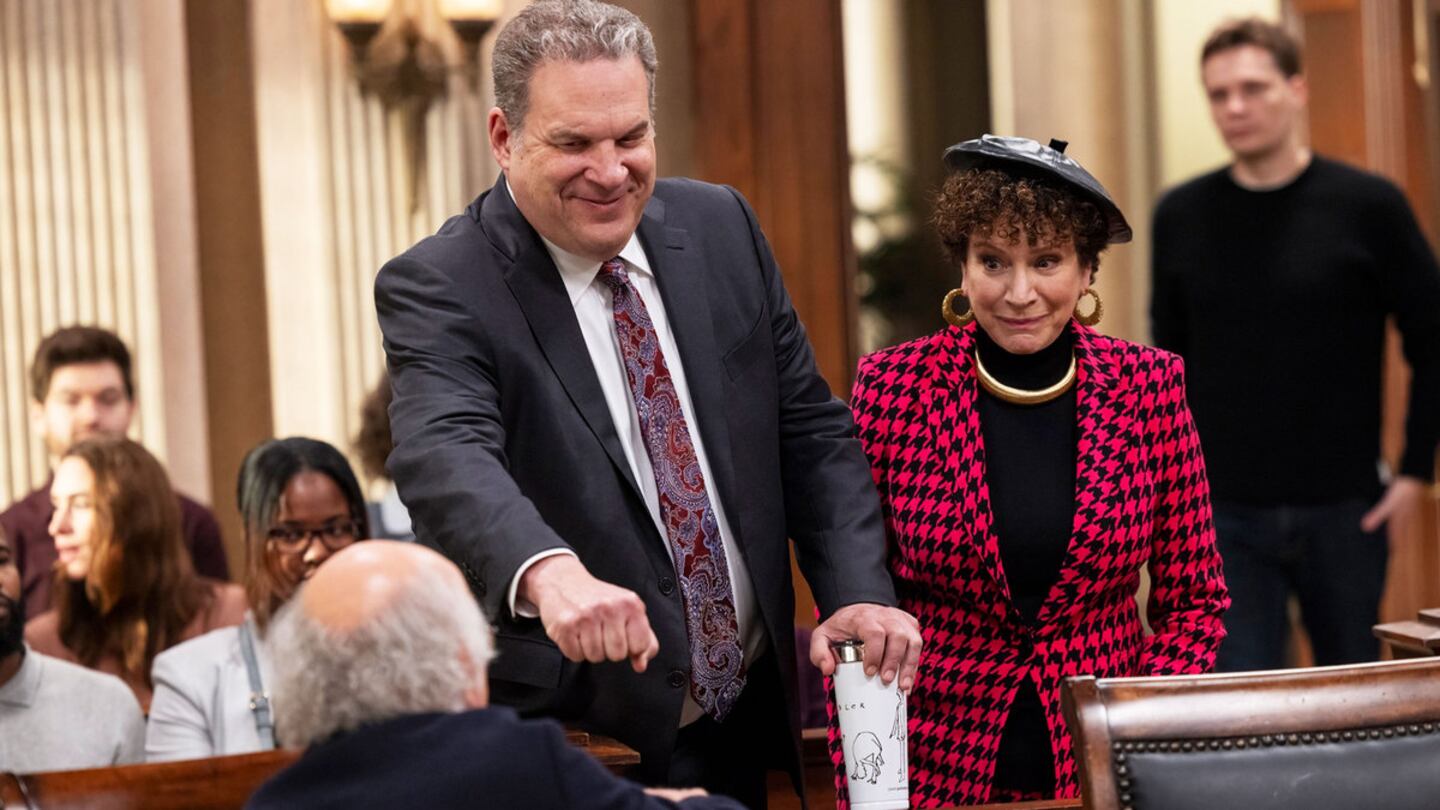 ‘Curb Your Enthusiasm’ Finale: The Story Behind the ‘Seinfeld’ Twist