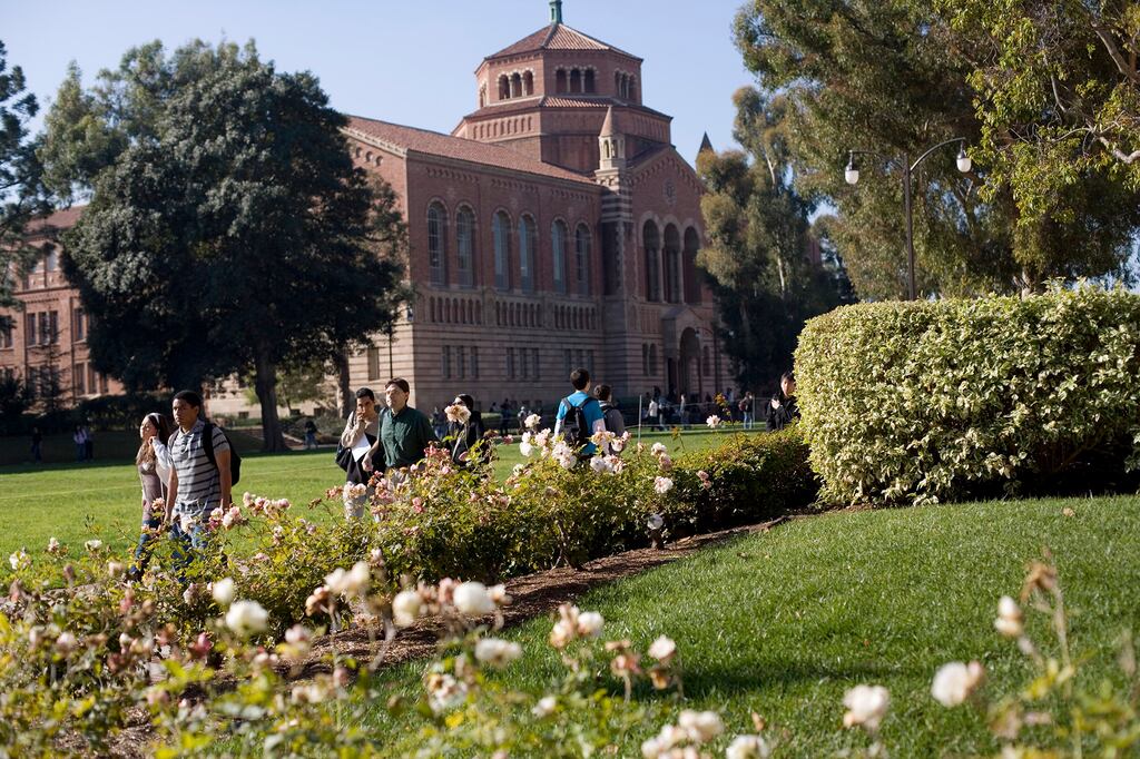 25 Most Affordable Colleges (Photos)