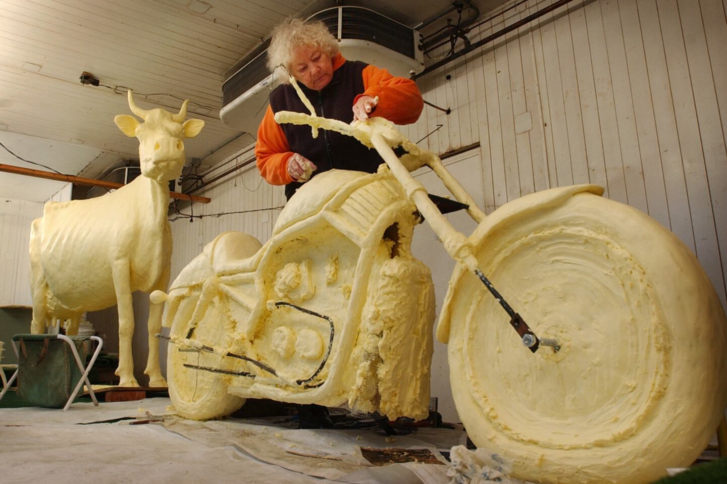 Norma Lyon’s Butter Sculptures of Cows, John Wayne, Last Supper