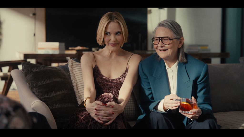 How ‘Hacks’ Fulfilled Viewers’ Ultimate Lesbian ‘Fantasy’