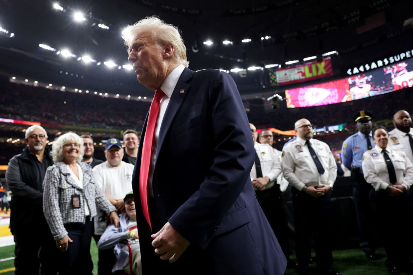 Donald Trump Loses His Cool While Waiting for CBS 60 Minutes Interview ...