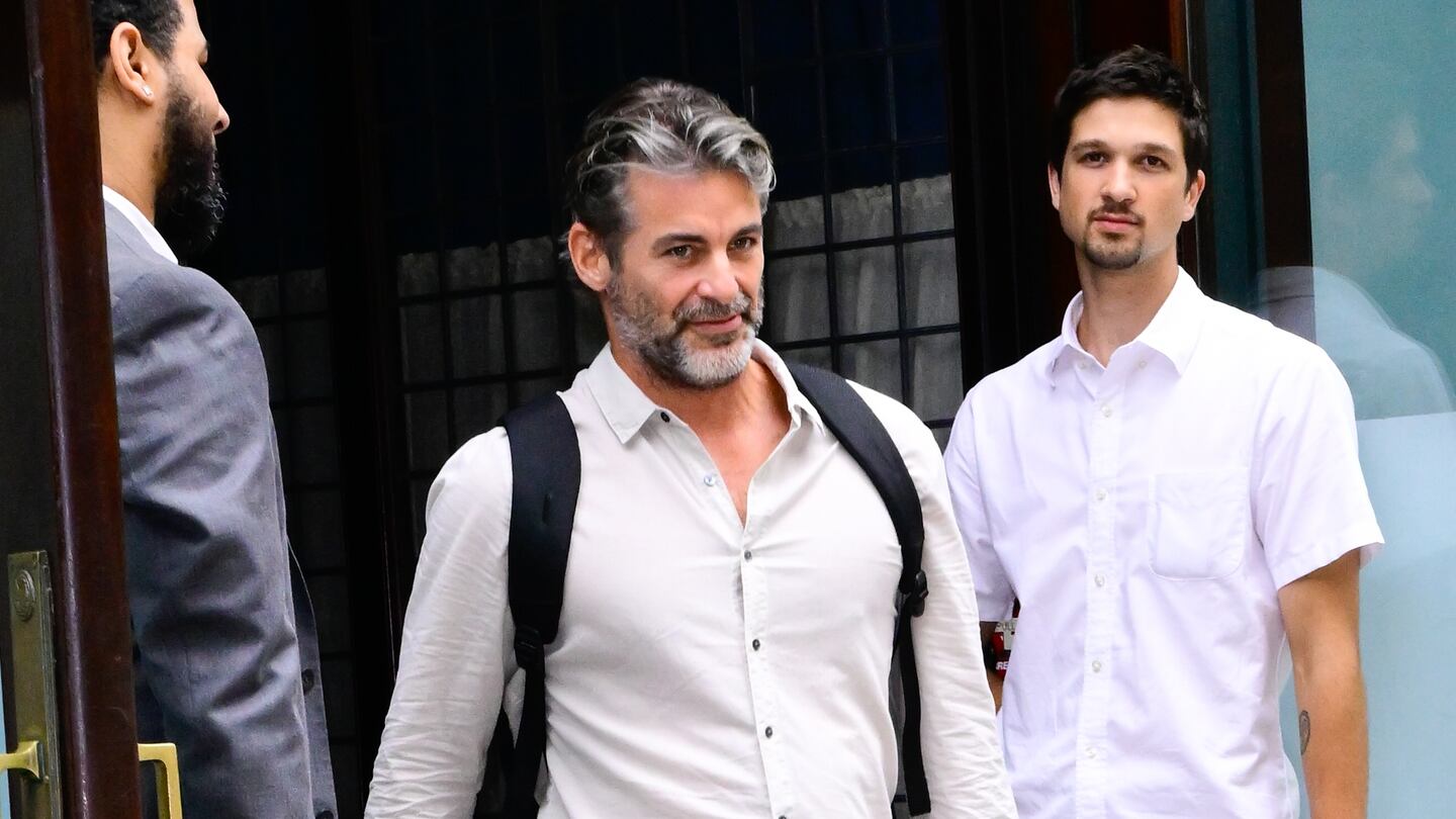 Reality Star Bethenny Frankel Reveals She Dated Jennifer Aniston’s ...