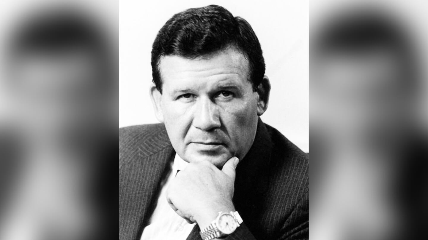 Tucker Carlson Reveals the Death of His Father Dick Carlson at 84