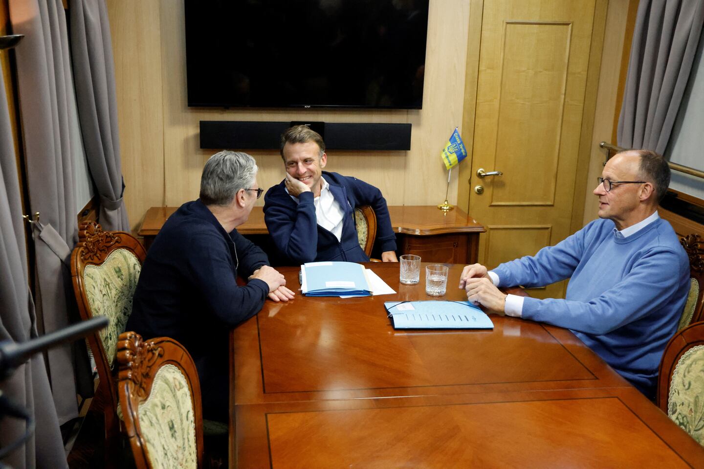 World Leader Cocaine Party Claims Force Official Response