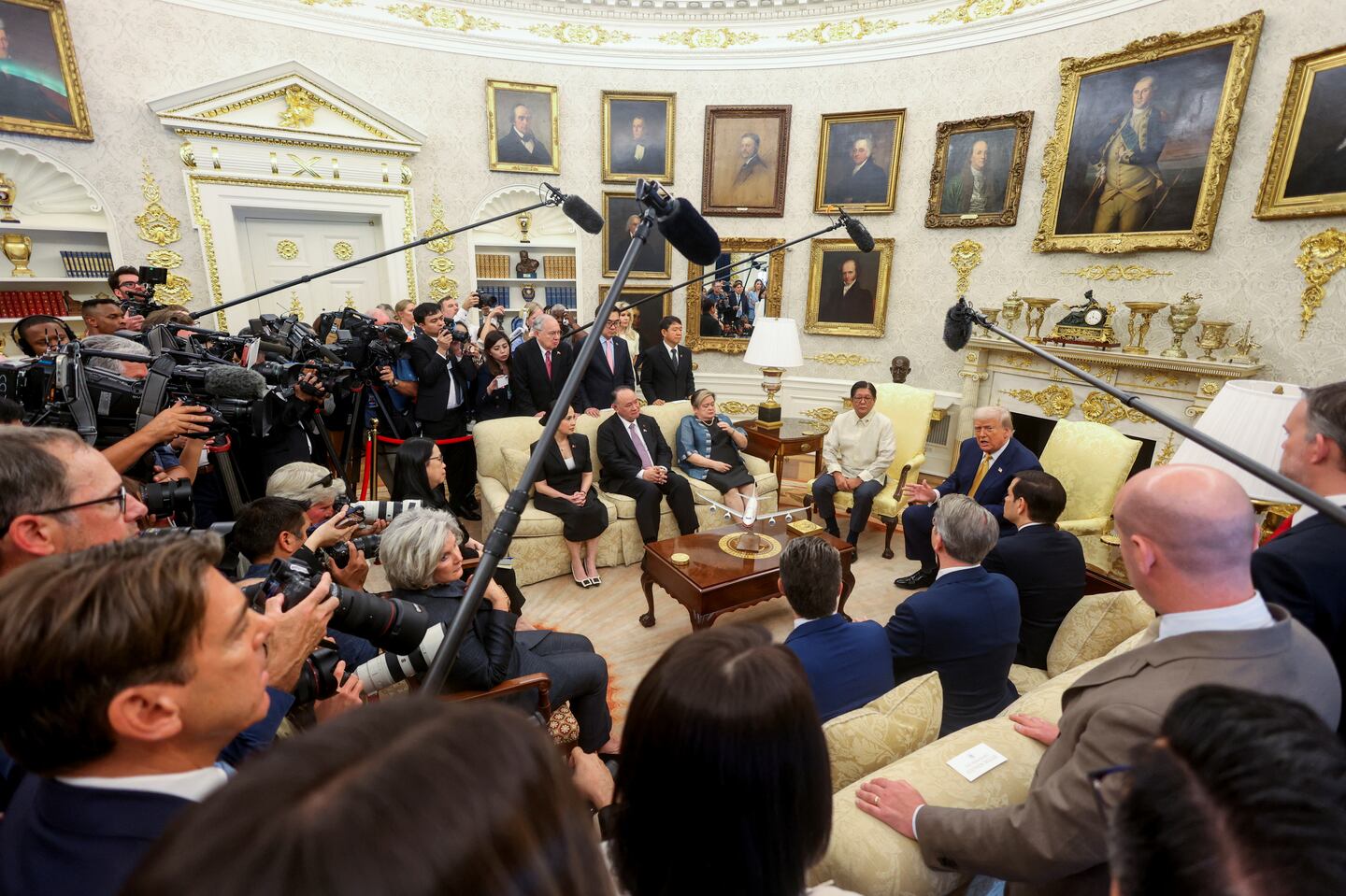 Robert F. Kennedy Jr. Tells Donald Trump His Gold White House Is Better ...