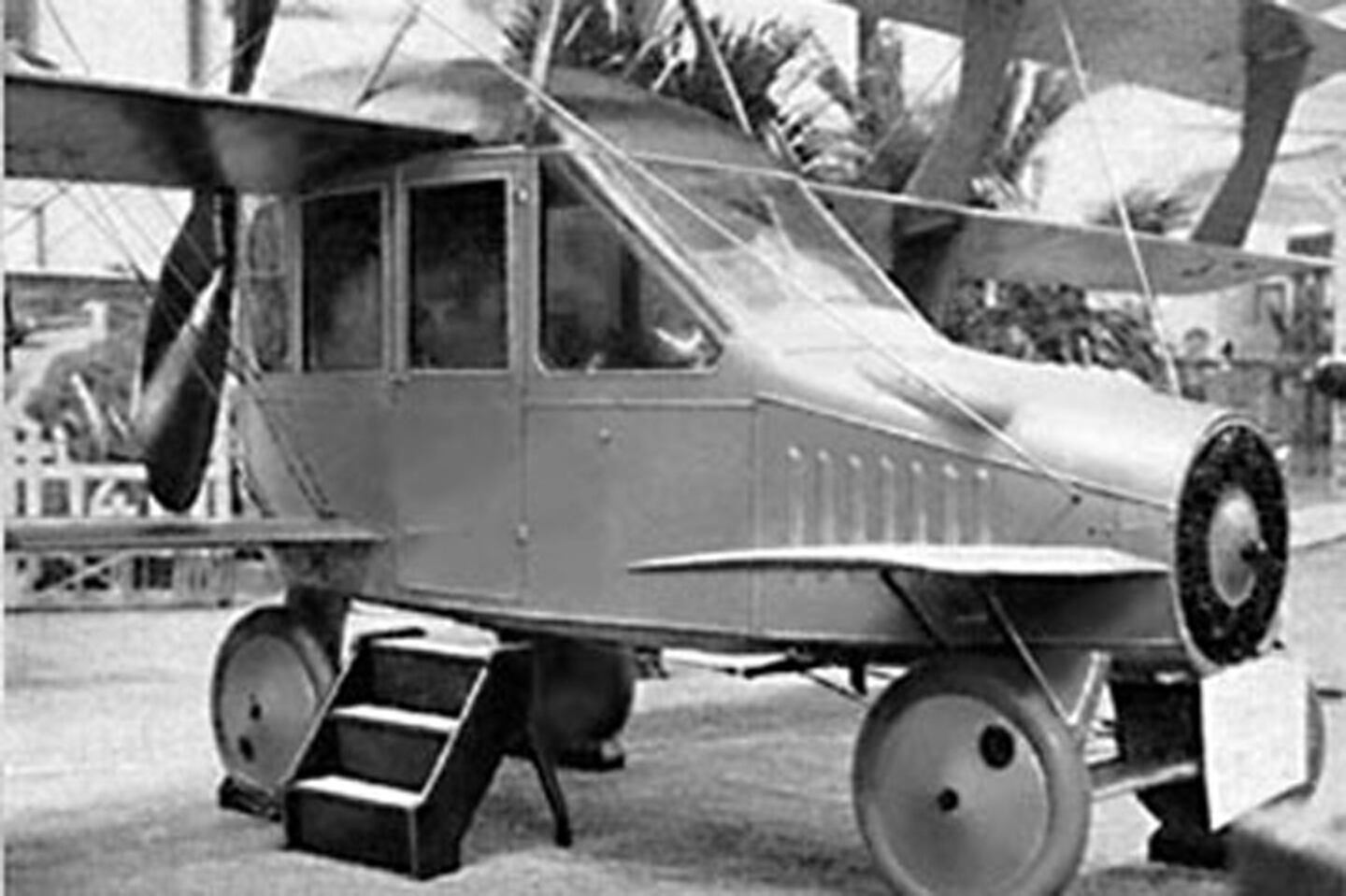 17 Flying Cars: A Mostly Factual History of Airborne Autos