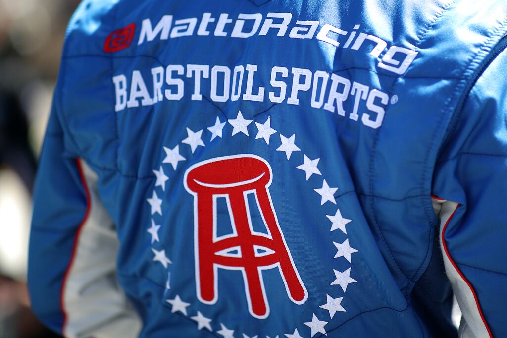 How Dave Portnoy’s Barstool Built an Empire by Swiping Sports Highlights