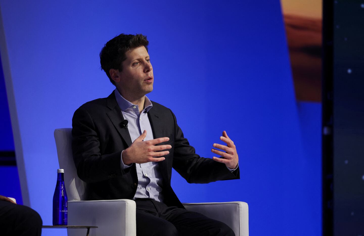 Google’s $2.7 Billion Move to Re-Hire AI Genius Noam Shazeer Draws ...